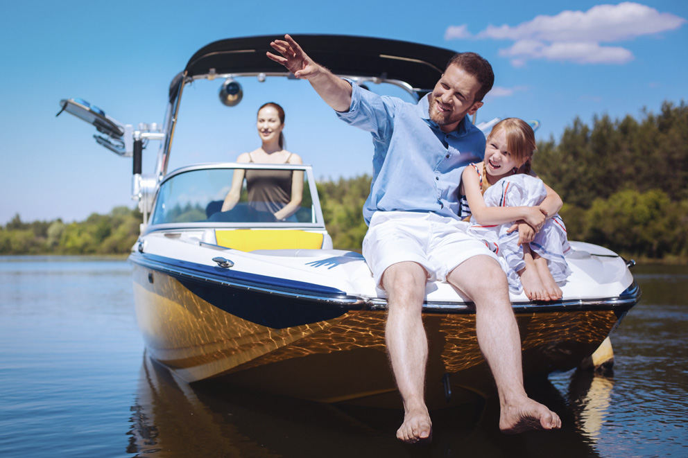 5 Life Saving Boat Safety Tips - Erie Mutual Insurance